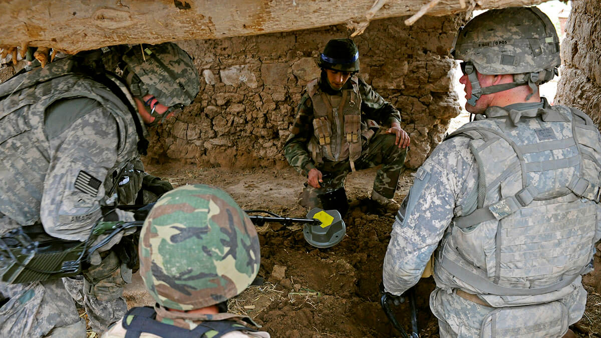 ERDC's High-Perform Liquid Chromatographic Munition Detector